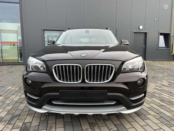 Brown BMW X1 2015 in Siauliai, with an engine capacity of 2.00 L and mileage of 176 thousand km for 8100 €, photo 5 on AUTOMOTO.COM.LV