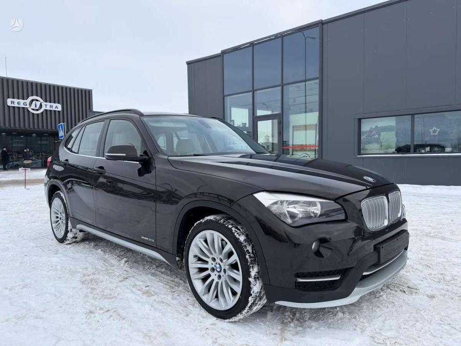 Brūns BMW X1 2015 Šauļi, ar dzinēja tilpumu 2.00 L un nobraukumu 175 tūkst. km par 8150 €, foto 1 vietnē AUTOMOTO.COM.LV
