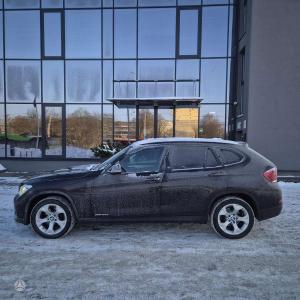 Brūns BMW X1 2015 Kauņa, ar dzinēja tilpumu 2.00 L un nobraukumu 181 tūkst. km par 10600 €, foto 4 vietnē AUTOMOTO.COM.LV
