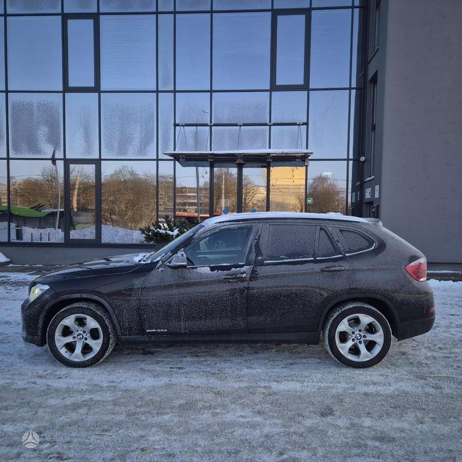 Brūns BMW X1 2015 Kauņa, ar dzinēja tilpumu 2.00 L un nobraukumu 181 tūkst. km par 10600 €, foto 4 vietnē AUTOMOTO.COM.LV