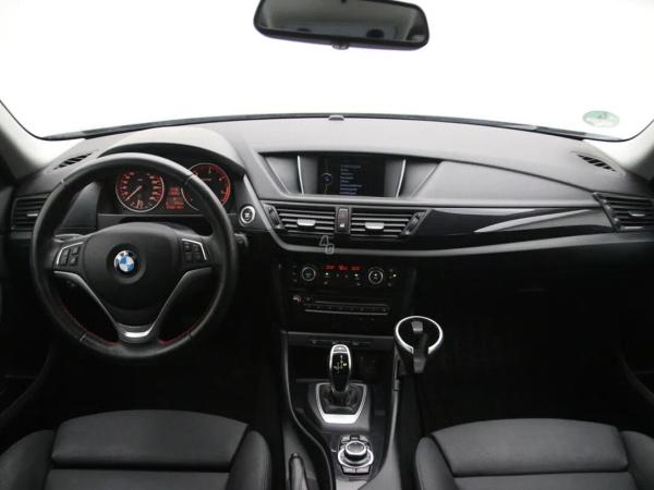 Brown BMW X1 2015 in Vilnius, with an engine capacity of 2.00 L and mileage of 251 thousand km for 10699 €, photo 2 on AUTOMOTO.COM.LV