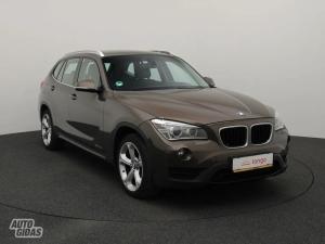 Brown BMW X1 2015 in Vilnius, with an engine capacity of 2.00 L and mileage of 251 thousand km for 10699 €, photo 11 on AUTOMOTO.COM.LV