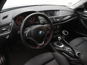 Brown BMW X1 2015 in Vilnius, with an engine capacity of 2.00 L and mileage of 251 thousand km for 10699 €, photo 17 on AUTOMOTO.COM.LV