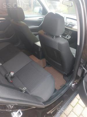 Brown BMW X1 2015 in Riga, with an engine capacity of 2.00 L and mileage of 306 thousand km for 6350 €, photo 12 on AUTOMOTO.COM.LV