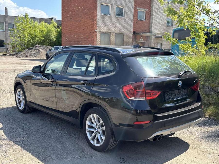 Brūns BMW X1 2015 Utena, ar dzinēja tilpumu 2.00 L un nobraukumu 153 tūkst. km par 4300 €, foto 5 vietnē AUTOMOTO.COM.LV