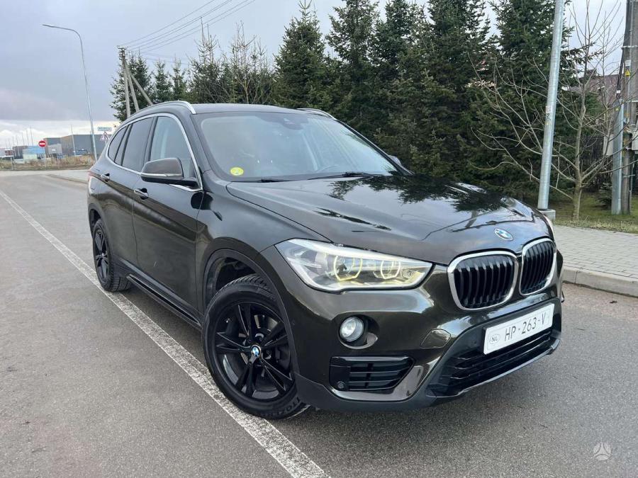 Brown BMW X1 2016 in Kaunas, with an engine capacity of 2.00 L and mileage of 237 thousand km for 11350 €, photo 1 on AUTOMOTO.COM.LV