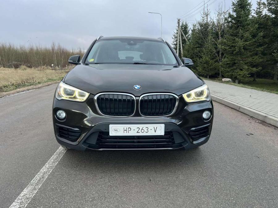Brown BMW X1 2016 in Kaunas, with an engine capacity of 2.00 L and mileage of 237 thousand km for 11350 €, photo 3 on AUTOMOTO.COM.LV