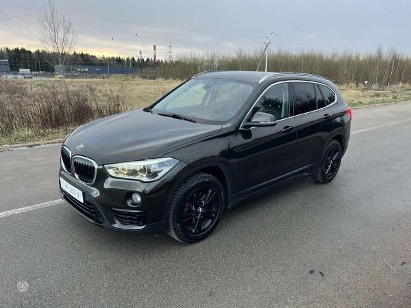 Brown BMW X1 2016 in Kaunas, with an engine capacity of 2.00 L and mileage of 237 thousand km for 11350 €, photo 4 on AUTOMOTO.COM.LV