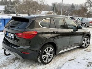Brown BMW X1 2016 in Prienai, with an engine capacity of 1.50 L and mileage of 215 thousand km for 11950 €, photo 5 on AUTOMOTO.COM.LV