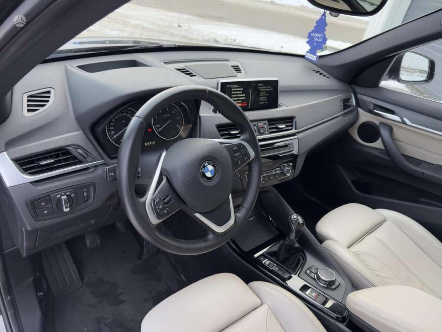 Brown BMW X1 2016 in Prienai, with an engine capacity of 1.50 L and mileage of 215 thousand km for 11950 €, photo 9 on AUTOMOTO.COM.LV