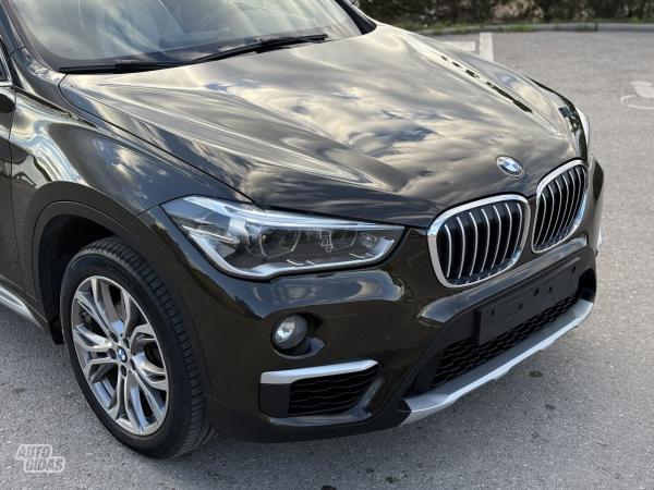 Brown BMW X1 2016 in Utena, with an engine capacity of 2.00 L and mileage of 267 thousand km for 13500 €, photo 7 on AUTOMOTO.COM.LV
