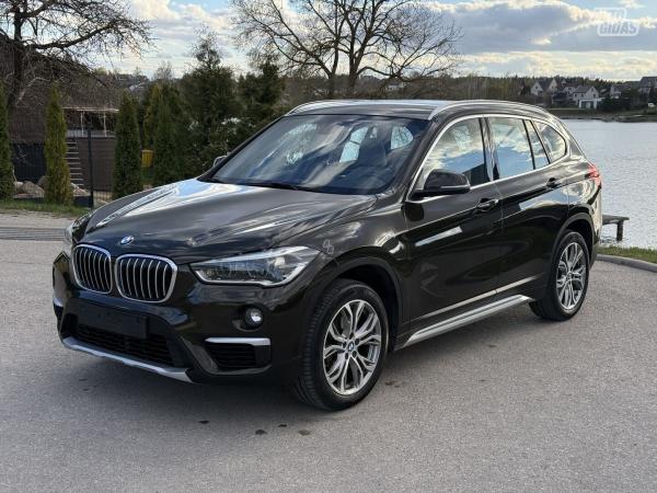 Brown BMW X1 2016 in Utena, with an engine capacity of 2.00 L and mileage of 267 thousand km for 13500 €, photo 8 on AUTOMOTO.COM.LV