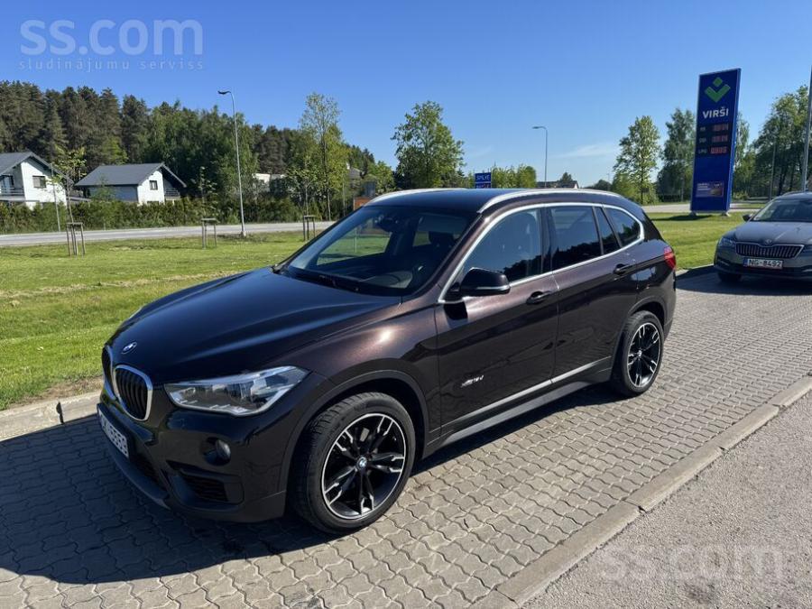 Brown BMW X1 2016 in Riga, with an engine capacity of 2.00 L and mileage of 179 thousand km for 13600 €, photo 12 on AUTOMOTO.COM.LV