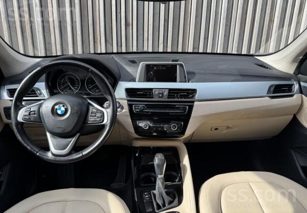 Brown BMW X1 2016 in Riga, with an engine capacity of 1.90 L and mileage of 110 thousand km for 14990 €, photo 5 on AUTOMOTO.COM.LV