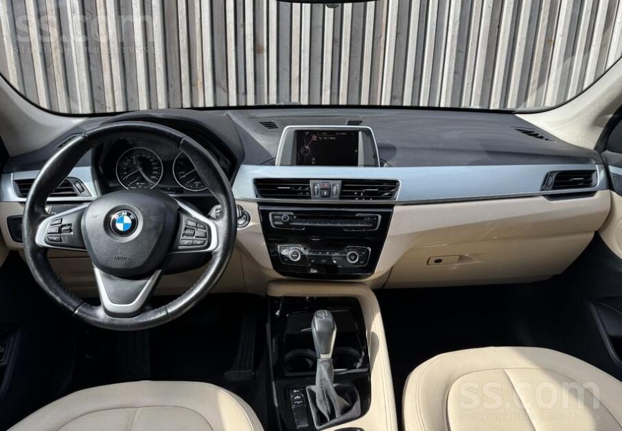 Brown BMW X1 2016 in Riga, with an engine capacity of 1.90 L and mileage of 110 thousand km for 14990 €, photo 6 on AUTOMOTO.COM.LV