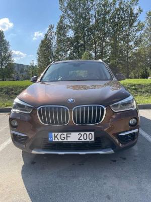 Brown BMW X1 2016 in Vilnius, with an engine capacity of 2.00 L and mileage of 141 thousand km for 13800 €, photo 6 on AUTOMOTO.COM.LV