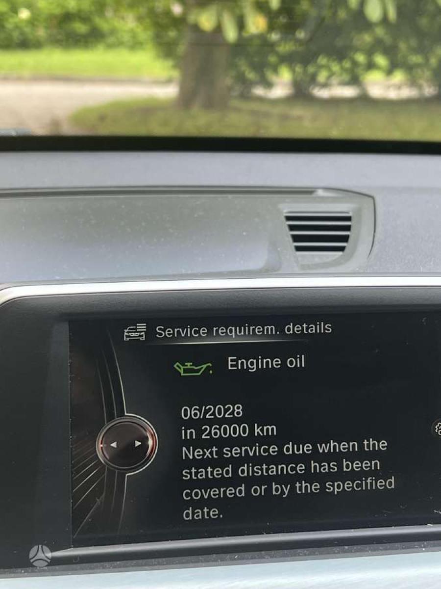 Brown BMW X1 2016 in Vilnius, with an engine capacity of 2.00 L and mileage of 141 thousand km for 13800 €, photo 18 on AUTOMOTO.COM.LV