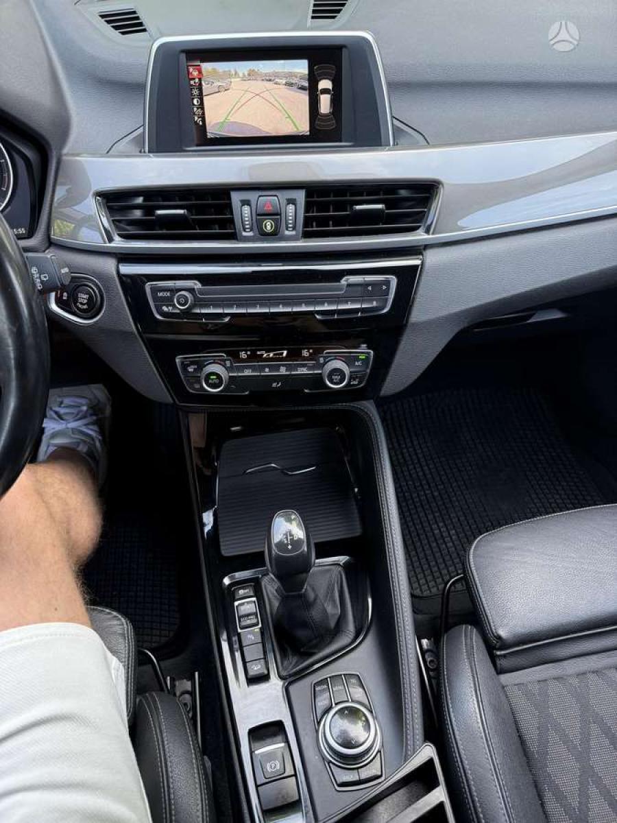 Brown BMW X1 2016 in Siauliai, with an engine capacity of 2.00 L and mileage of 194 thousand km for 13200 €, photo 16 on AUTOMOTO.COM.LV