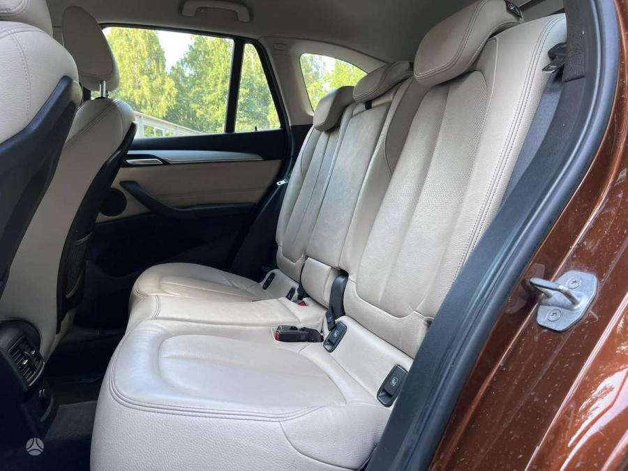 Brūns BMW X1 2016 Jonava, ar dzinēja tilpumu 2.00 L un nobraukumu 141 tūkst. km par 15800 €, foto 13 vietnē AUTOMOTO.COM.LV