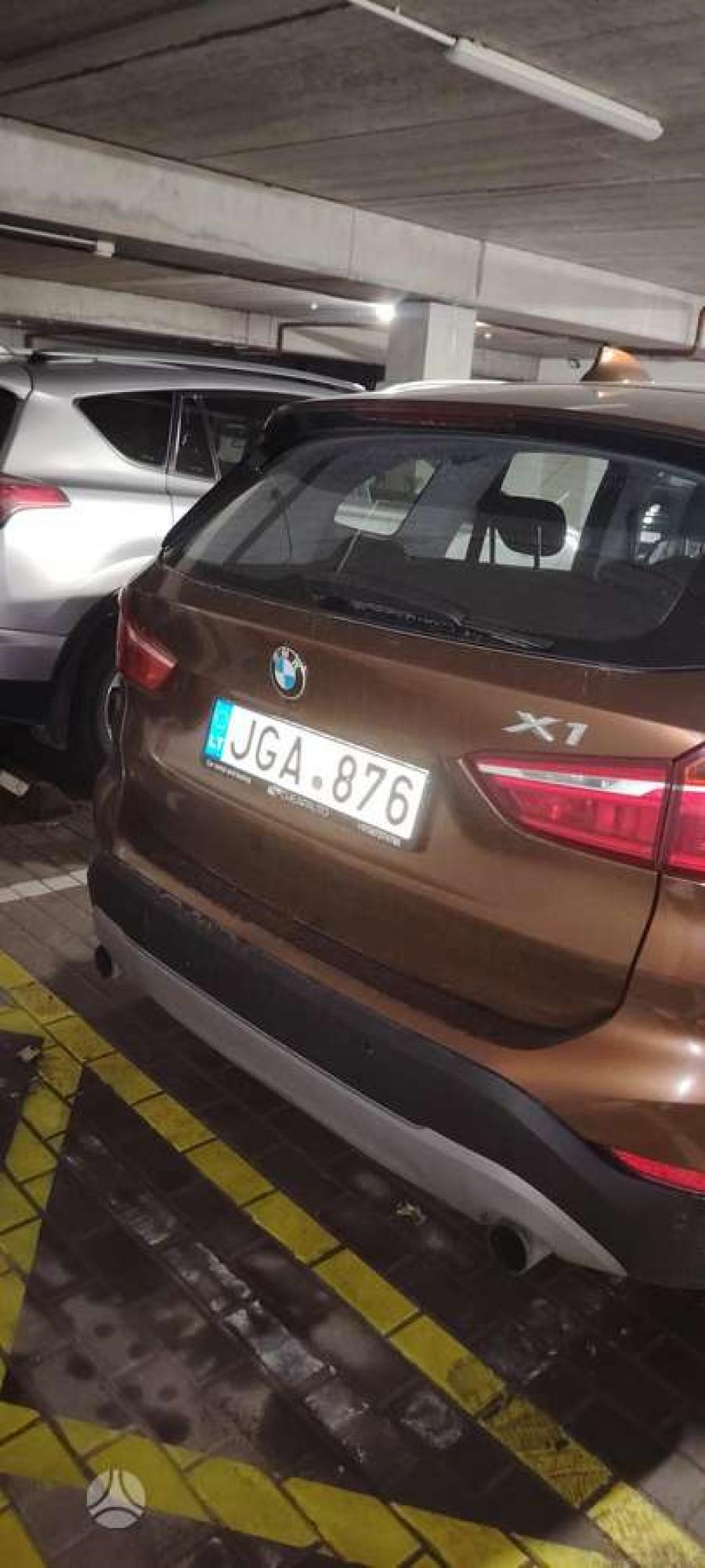 Brown BMW X1 2016 in Vilnius, with an engine capacity of 2.00 L and mileage of 241 thousand km for 7500 €, photo 6 on AUTOMOTO.COM.LV