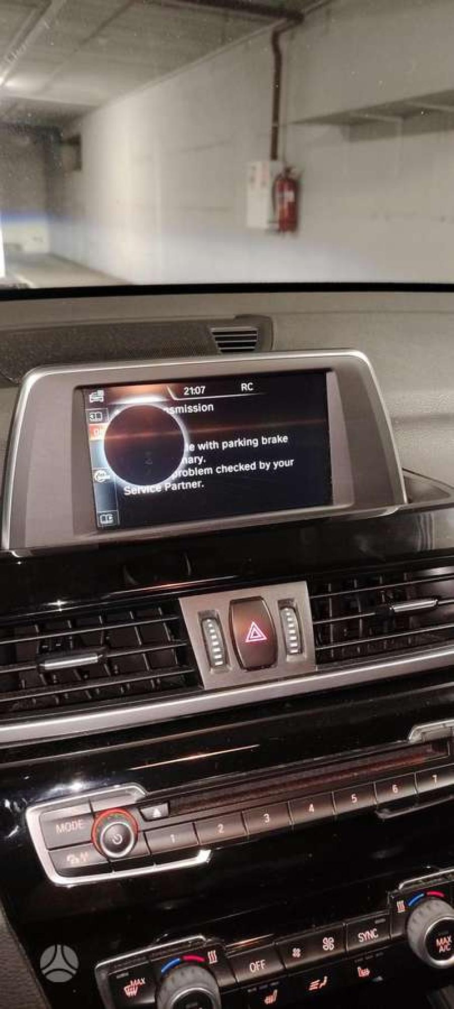 Brown BMW X1 2016 in Vilnius, with an engine capacity of 2.00 L and mileage of 241 thousand km for 7500 €, photo 8 on AUTOMOTO.COM.LV