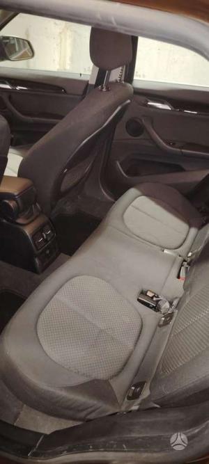 Brown BMW X1 2016 in Vilnius, with an engine capacity of 2.00 L and mileage of 241 thousand km for 7500 €, photo 11 on AUTOMOTO.COM.LV