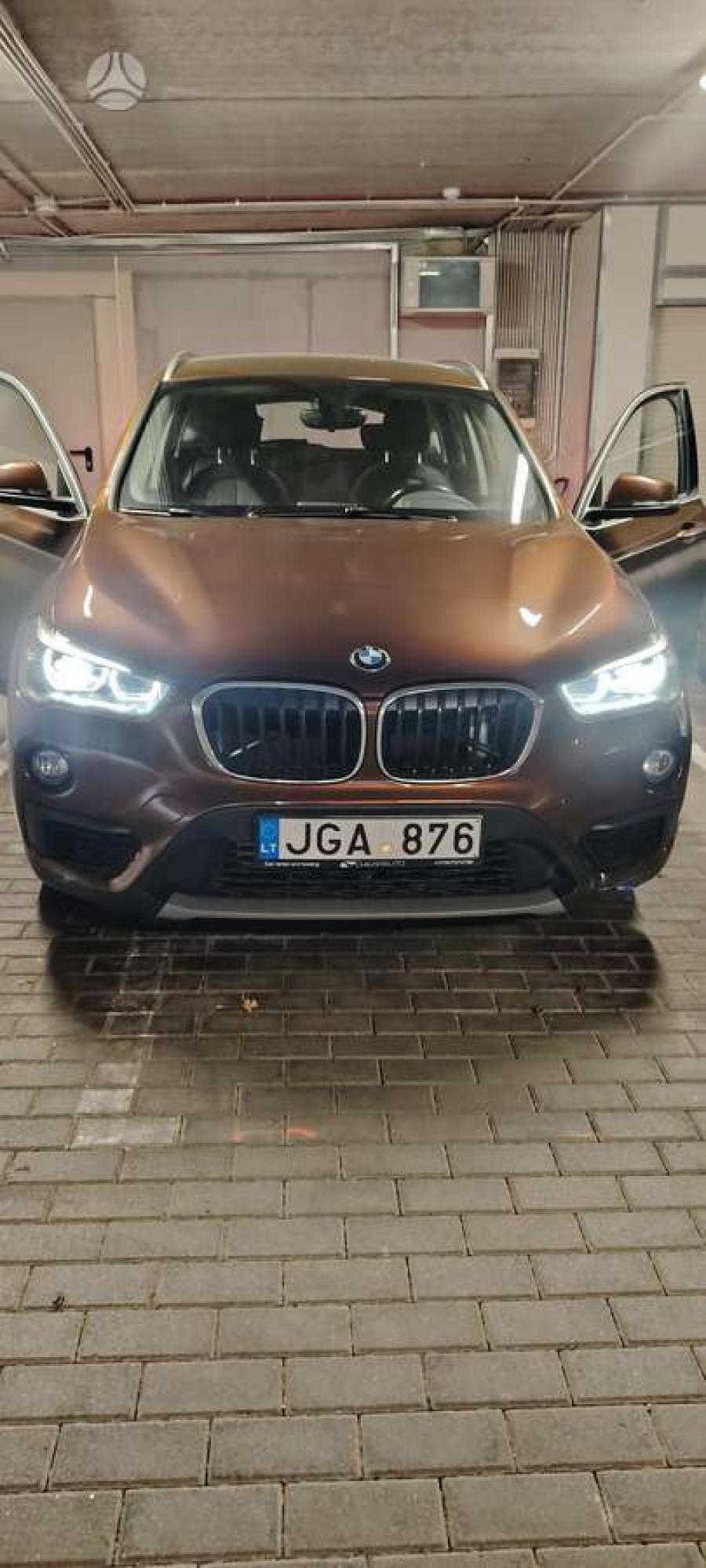 Brown BMW X1 2016 in Vilnius, with an engine capacity of 2.00 L and mileage of 241 thousand km for 7500 €, photo 15 on AUTOMOTO.COM.LV