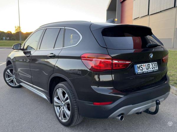 Brown BMW X1 2016 in Prienai, with an engine capacity of 1.50 L and mileage of 226 thousand km for 11150 €, photo 3 on AUTOMOTO.COM.LV