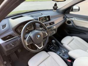 Brown BMW X1 2016 in Prienai, with an engine capacity of 1.50 L and mileage of 226 thousand km for 11150 €, photo 9 on AUTOMOTO.COM.LV