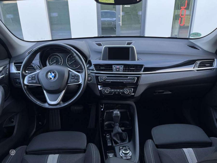 Brown BMW X1 2016 in Vilnius, with an engine capacity of 2.00 L and mileage of 191 thousand km for 12800 €, photo 16 on AUTOMOTO.COM.LV