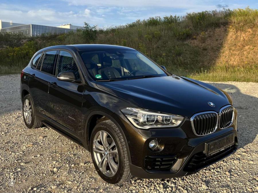Brown BMW X1 2016 in Vilnius, with an engine capacity of 2.00 L and mileage of 191 thousand km for 12800 €, photo 22 on AUTOMOTO.COM.LV