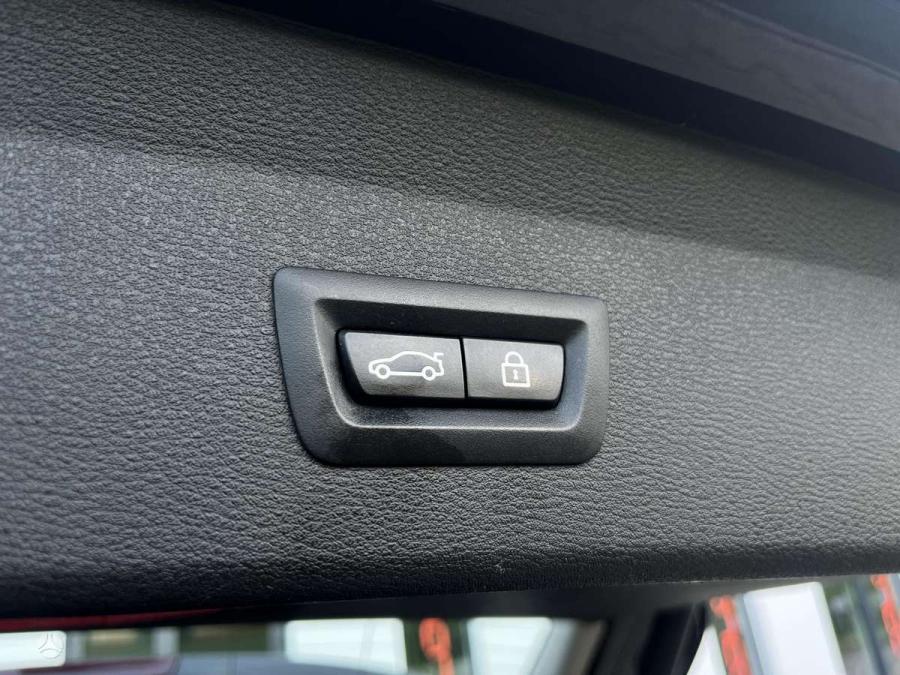 Brown BMW X1 2016 in Vilnius, with an engine capacity of 2.00 L and mileage of 191 thousand km for 12800 €, photo 29 on AUTOMOTO.COM.LV