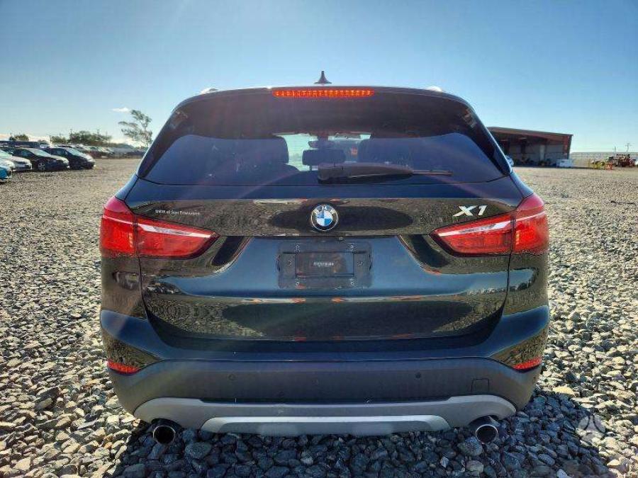 Brūns BMW X1 2017 Šauļi, ar dzinēja tilpumu 2.00 L un nobraukumu 140 tūkst. km par 5900 €, foto 7 vietnē AUTOMOTO.COM.LV