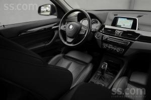 Brown BMW X1 2019 in Jelgava, with an engine capacity of 1.50 L and mileage of 188 thousand km for 16700 €, photo 9 on AUTOMOTO.COM.LV