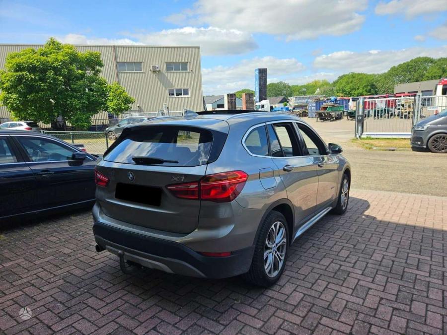 Brūns BMW X1 2019 Kauņa, ar dzinēja tilpumu 2.00 L un nobraukumu 206 tūkst. km par 16950 €, foto 3 vietnē AUTOMOTO.COM.LV