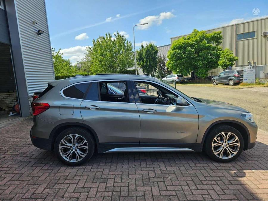 Brūns BMW X1 2019 Kauņa, ar dzinēja tilpumu 2.00 L un nobraukumu 206 tūkst. km par 16950 €, foto 4 vietnē AUTOMOTO.COM.LV