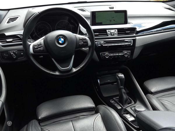 Brown BMW X1 2019 in Kaunas, with an engine capacity of 2.00 L and mileage of 206 thousand km for 16950 €, photo 4 on AUTOMOTO.COM.LV