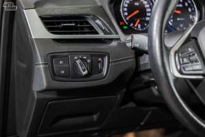 Brown BMW X1 2020 in Vilnius, with an engine capacity of 2.00 L and mileage of 53 thousand km for 24991 €, photo 13 on AUTOMOTO.COM.LV
