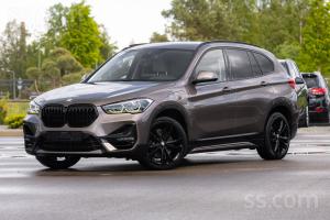 Brown BMW X1 2020 in Jelgava, with an engine capacity of 1.50 L and mileage of 0 thousand km for 17700 €, photo  on AUTOMOTO.COM.LV