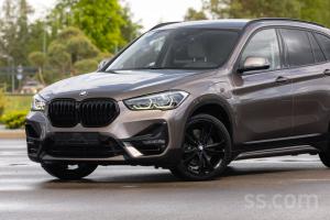Brūns BMW X1 2020 Jelgava, ar dzinēja tilpumu 1.50 L un nobraukumu 0 tūkst. km par 17700 €, foto 3 vietnē AUTOMOTO.COM.LV