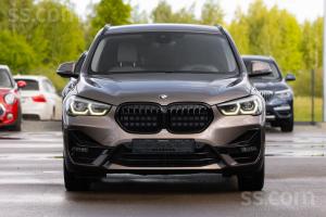 Brūns BMW X1 2020 Jelgava, ar dzinēja tilpumu 1.50 L un nobraukumu 0 tūkst. km par 17700 €, foto 4 vietnē AUTOMOTO.COM.LV