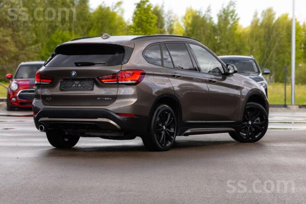 Brūns BMW X1 2020 Jelgava, ar dzinēja tilpumu 1.50 L un nobraukumu 0 tūkst. km par 17700 €, foto 5 vietnē AUTOMOTO.COM.LV