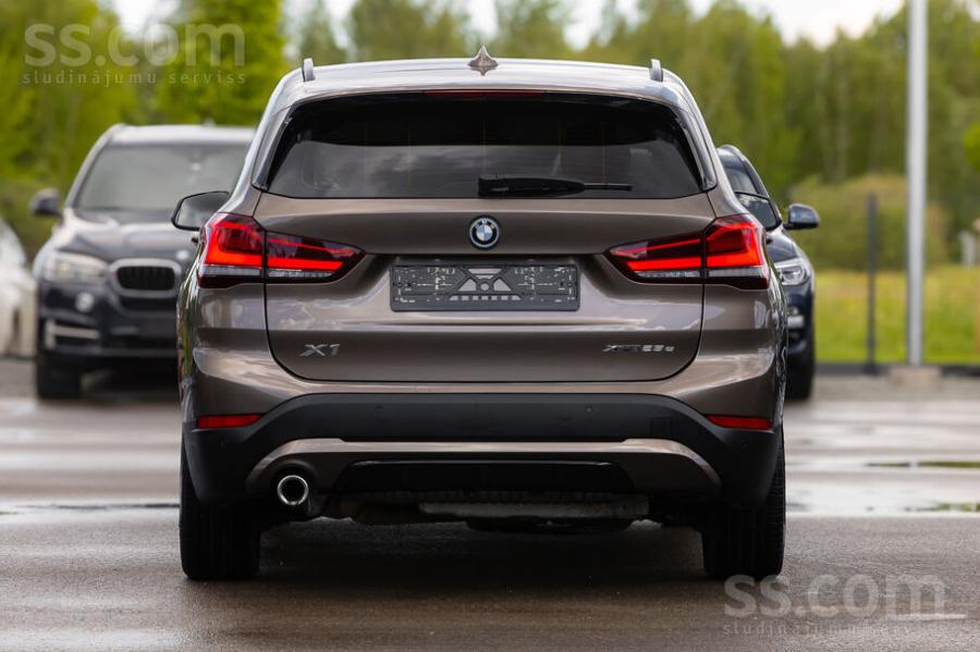 Brūns BMW X1 2020 Jelgava, ar dzinēja tilpumu 1.50 L un nobraukumu 0 tūkst. km par 17700 €, foto 8 vietnē AUTOMOTO.COM.LV