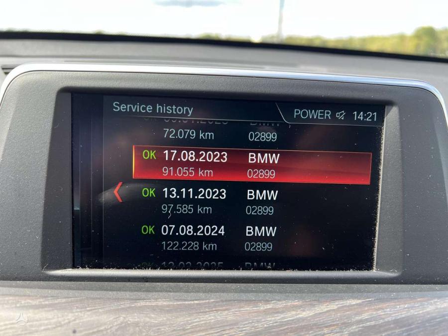 Brown BMW X1 2020 in Kaunas, with an engine capacity of 2.00 L and mileage of 196 thousand km for 18500 €, photo 23 on AUTOMOTO.COM.LV