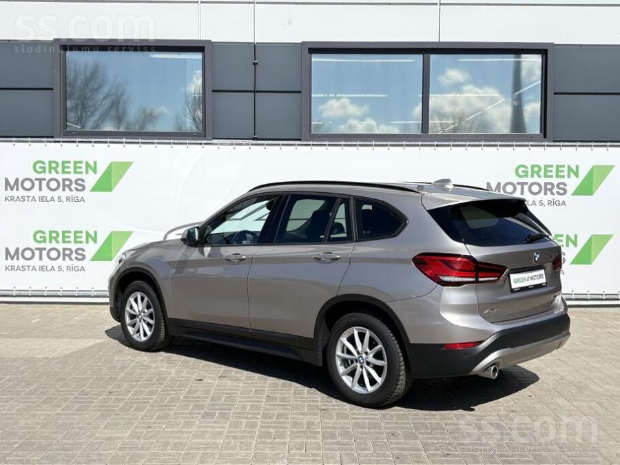 Brūns BMW X1 2021 Rīga, ar dzinēja tilpumu 1.50 L un nobraukumu 97 tūkst. km par 20500 €, foto 4 vietnē AUTOMOTO.COM.LV