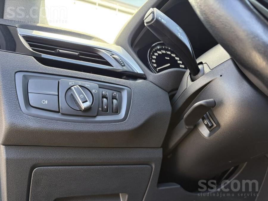 Brūns BMW X1 2021 Rīga, ar dzinēja tilpumu 1.50 L un nobraukumu 97 tūkst. km par 20500 €, foto 22 vietnē AUTOMOTO.COM.LV
