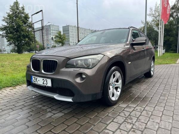 Brūns BMW X1 2011 Rīga, ar dzinēja tilpumu 2.00 L un nobraukumu 303 tūkst. km par 6150 €, foto 2 vietnē AUTOMOTO.COM.LV