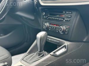 Brown BMW X1 2011 in Riga, with an engine capacity of 2.00 L and mileage of 303 thousand km for 6150 €, photo 10 on AUTOMOTO.COM.LV