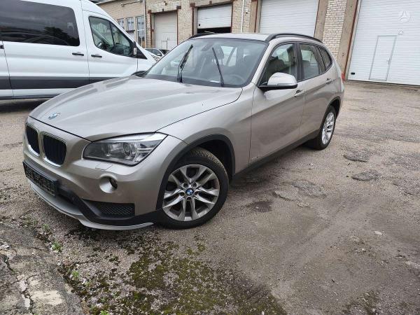 Brown BMW X1 2014 in Kelme, with an engine capacity of 2.00 L and mileage of 210 thousand km for 5900 €, photo 1 on AUTOMOTO.COM.LV