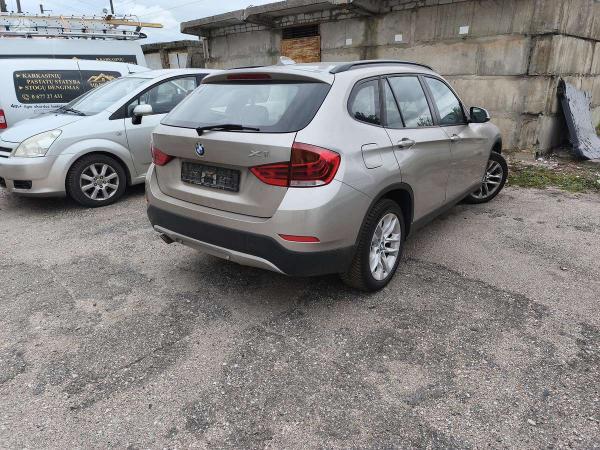 Brown BMW X1 2014 in Kelme, with an engine capacity of 2.00 L and mileage of 210 thousand km for 5900 €, photo 3 on AUTOMOTO.COM.LV